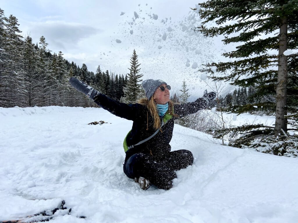 Banff Travel Guide: 7 Reason to Visit Banff in the Winter - Travanie ...